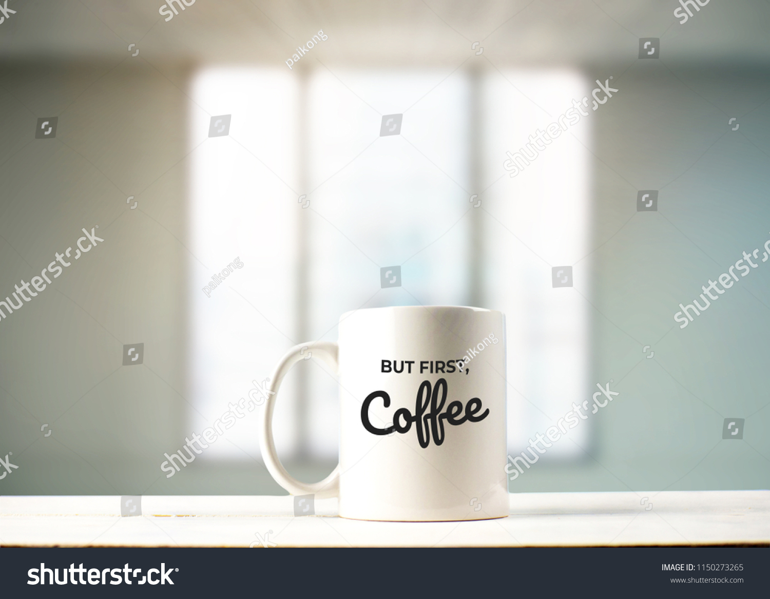 But first Coffee text on mug in office view_站酷海洛_正版图片_视频_字体_音乐素材交易平台_站酷旗下品牌
