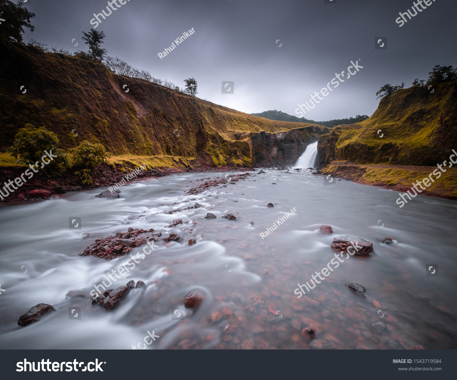 Monsoon Magic- A long exposure shot of Manoli Waterfall India_站酷海洛_正版图片 ...