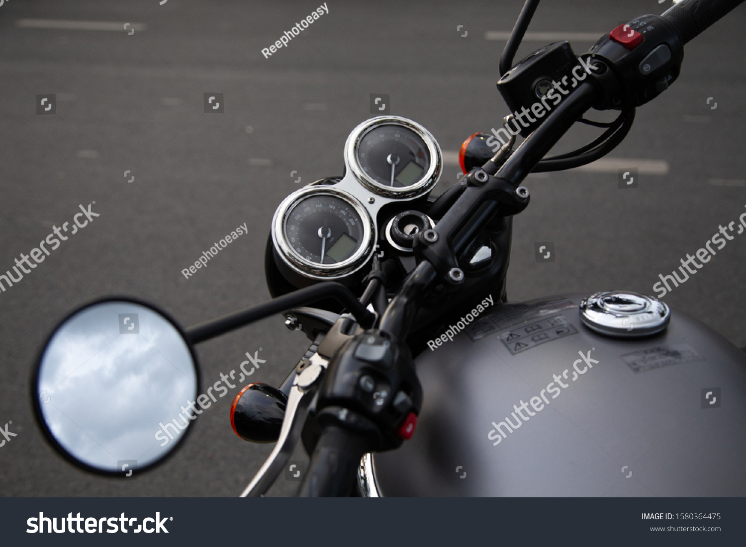 Vintage Motorcycle screen displayed speedometer Concept: Odometer ...