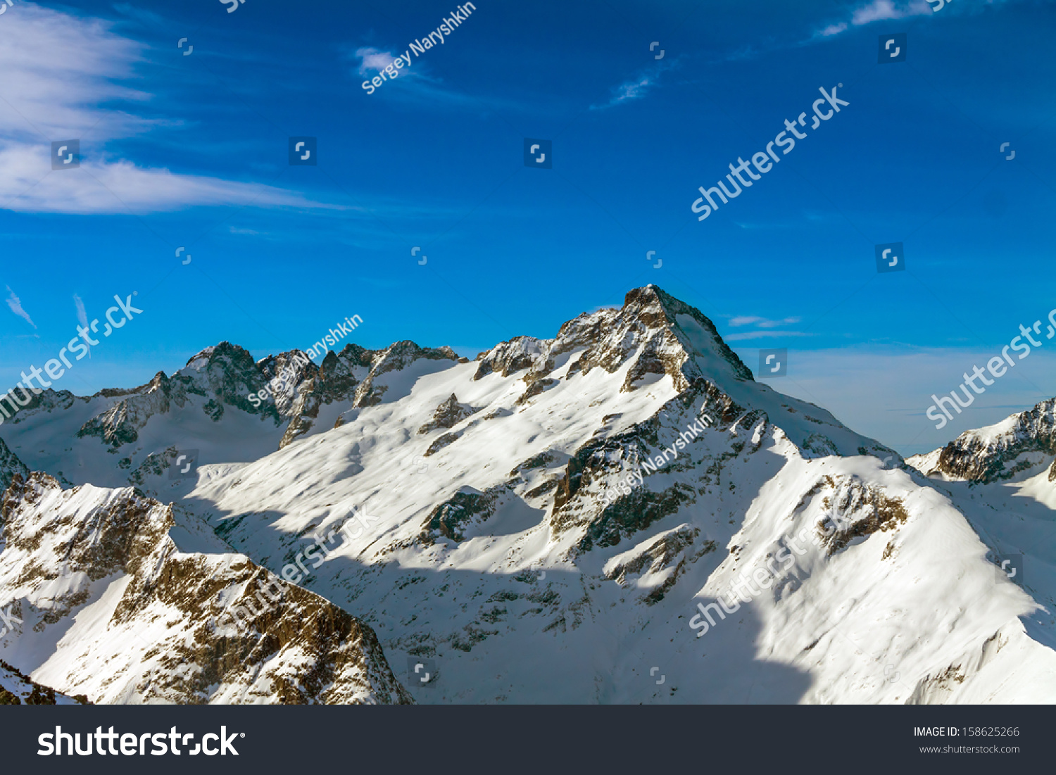 Deserted morning mountain landscape Les Deux Alpes France_站酷海洛_正版图片_视频 ...