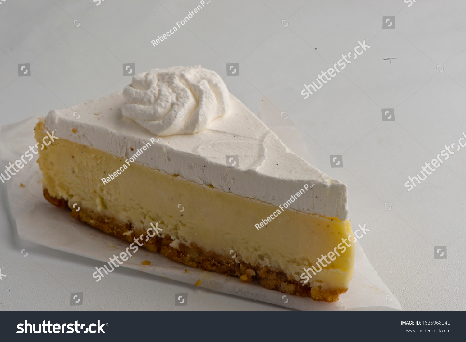 Cheesecake. Classic Traditional American Bakery dessert favorite made ...