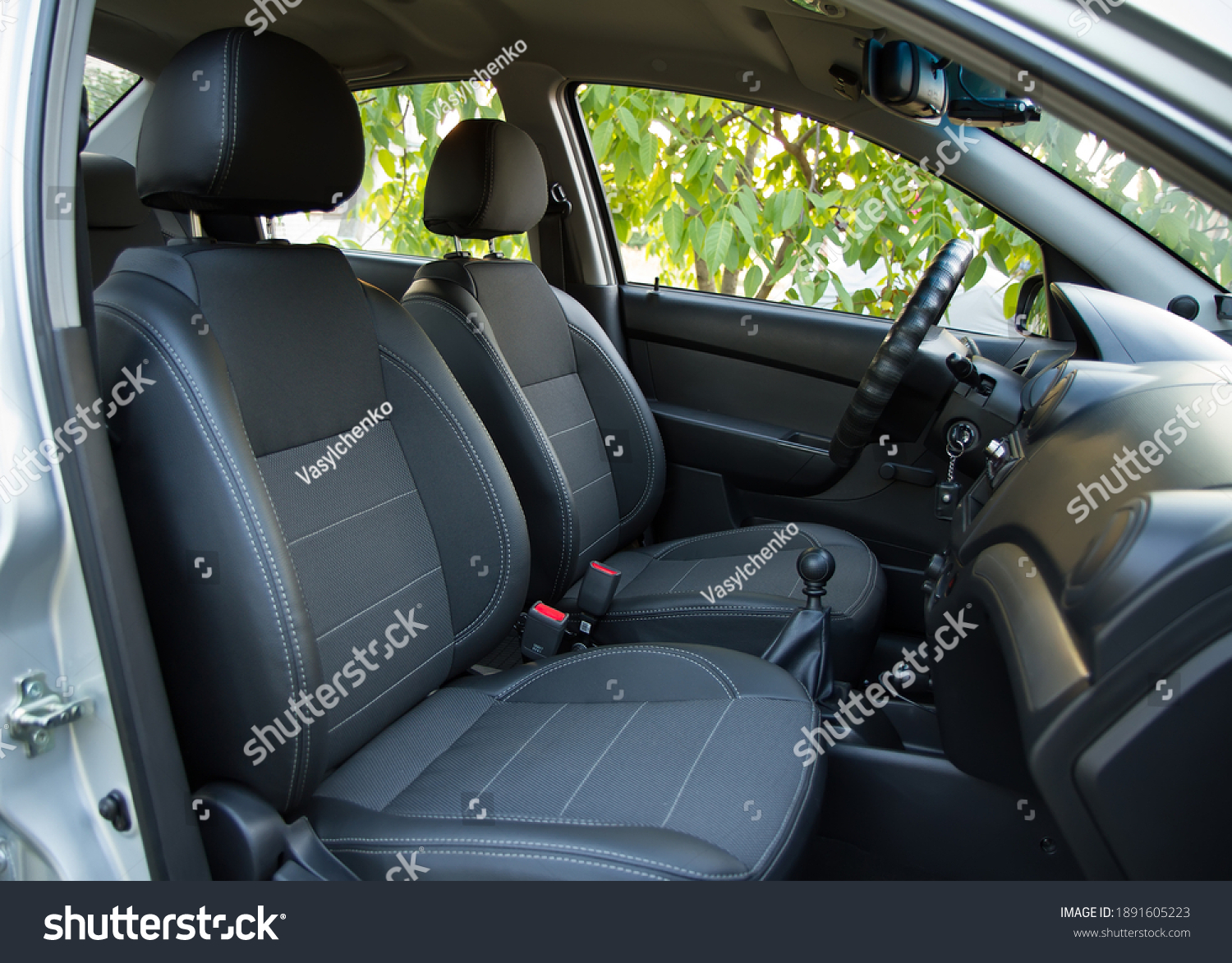 Seats in the interior of the car. Car interior side view._站酷海洛_正版图片_视频 ...