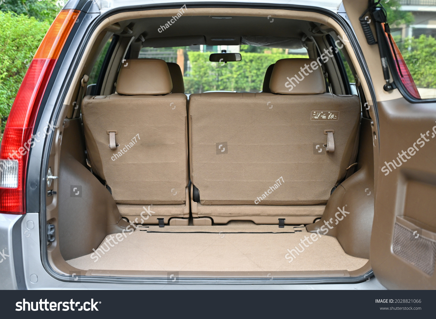 rear view of the car open trunk The exterior of a modern modern car ...
