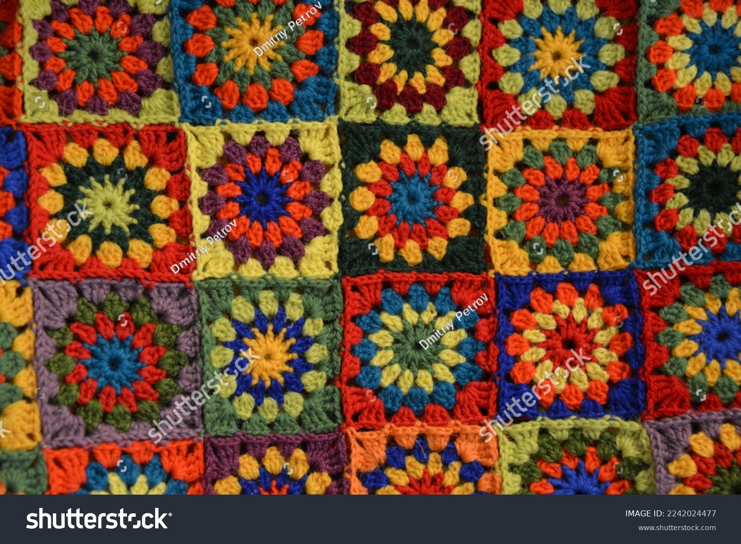 Beautiful multi-colored plaid crocheted from squares. Knitting._站酷海洛_正版 ...