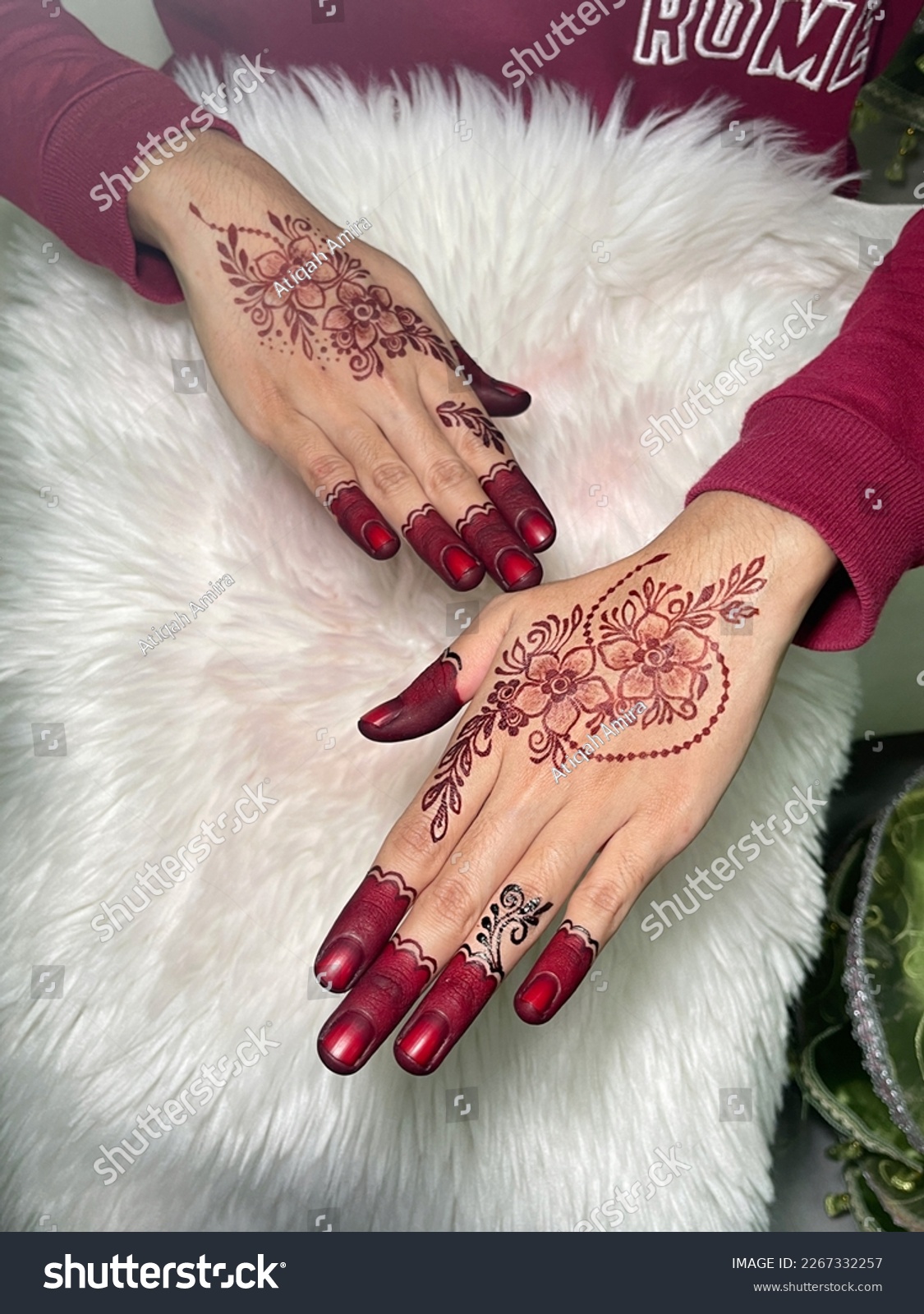 Red Henna Floral Design For Brides_站酷海洛_正版图片_视频_字体_音乐素材交易平台_站酷旗下品牌