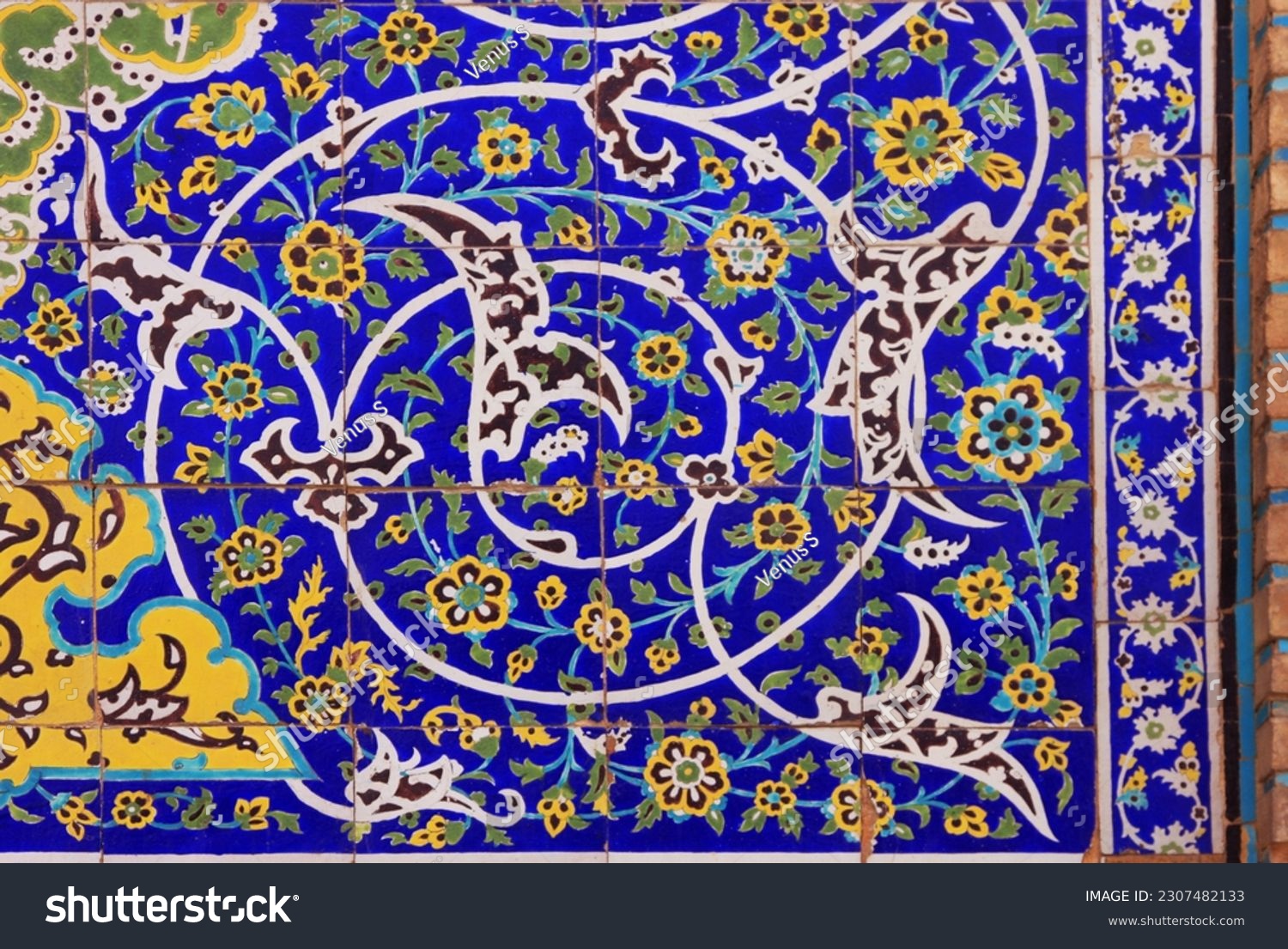 Islamic architectural masterpieces Iranian tiling art historical ...