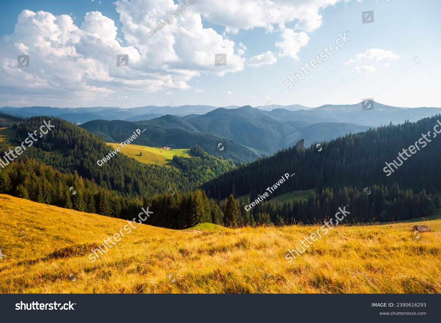 Spectacular landscape of a rolling countryside on a sunny day. Location ...
