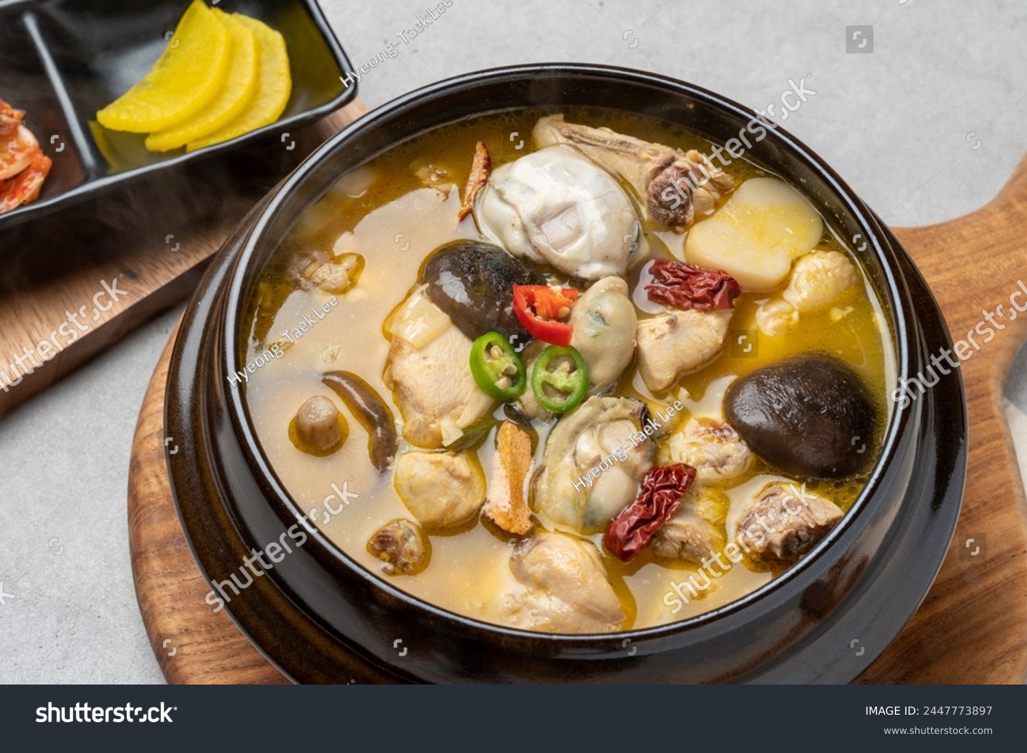 Korean food nutrition bibimbap stone pot oyster chicken soup oyster ...