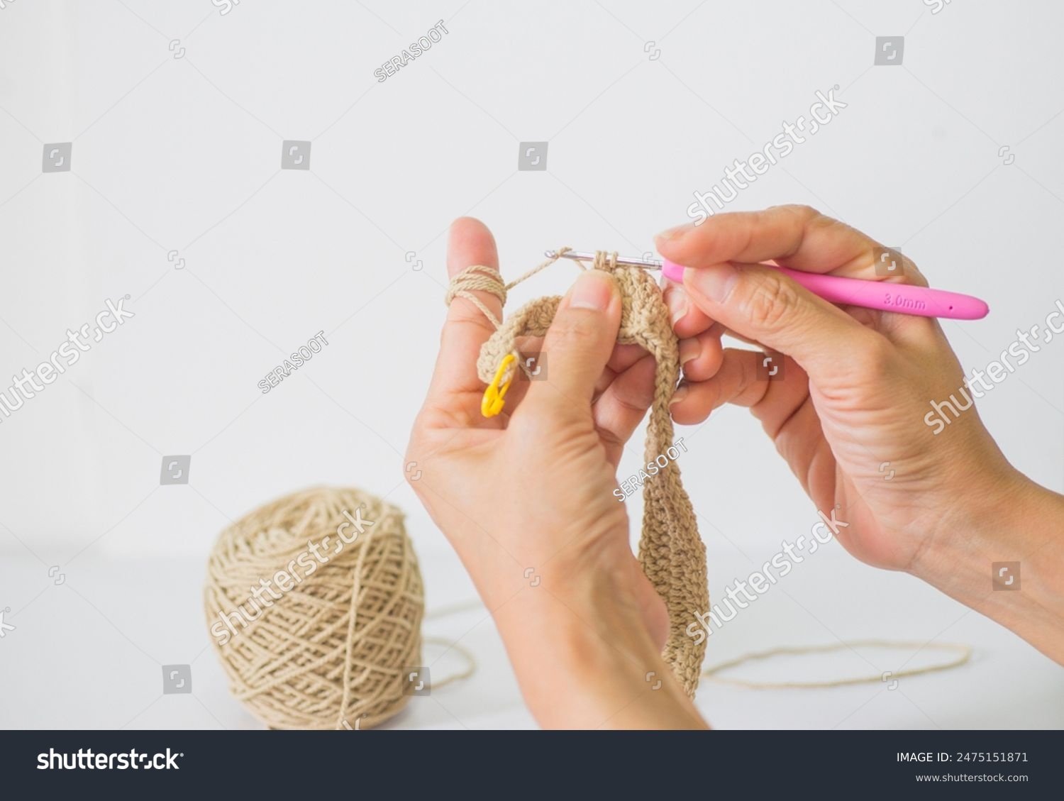 Women's lifestyle Hobby: knitting and crochet_站酷海洛_正版图片_视频_字体_音乐素材交易平台 ...