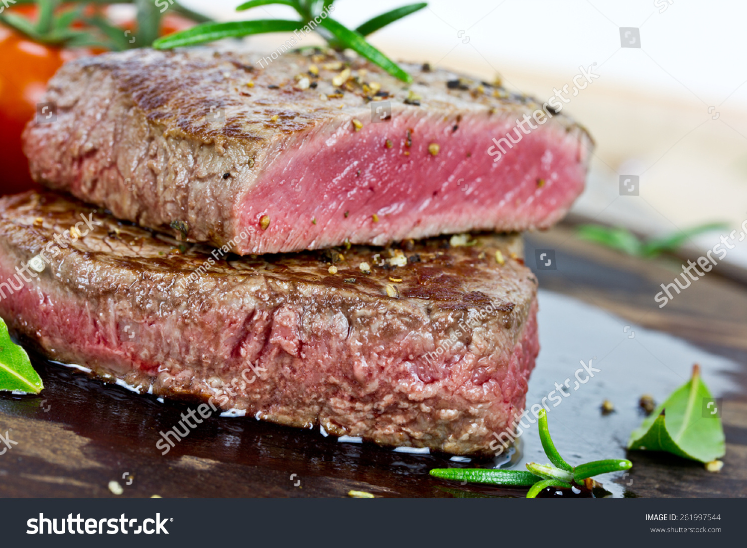 steak medium rare_站酷海洛_正版图片_视频_字体_音乐素材交易平台_站酷旗下品牌