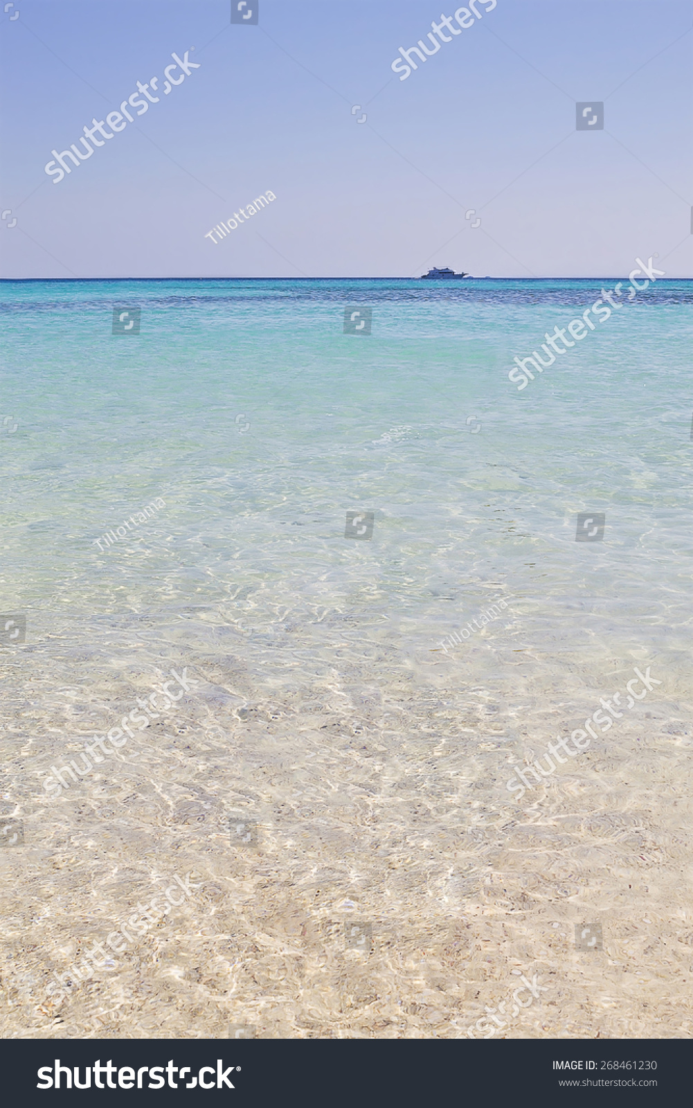 clear water and yellow sand of the Red Sea_站酷海洛_正版图片_视频_字体_音乐素材交易平台_站酷旗下品牌