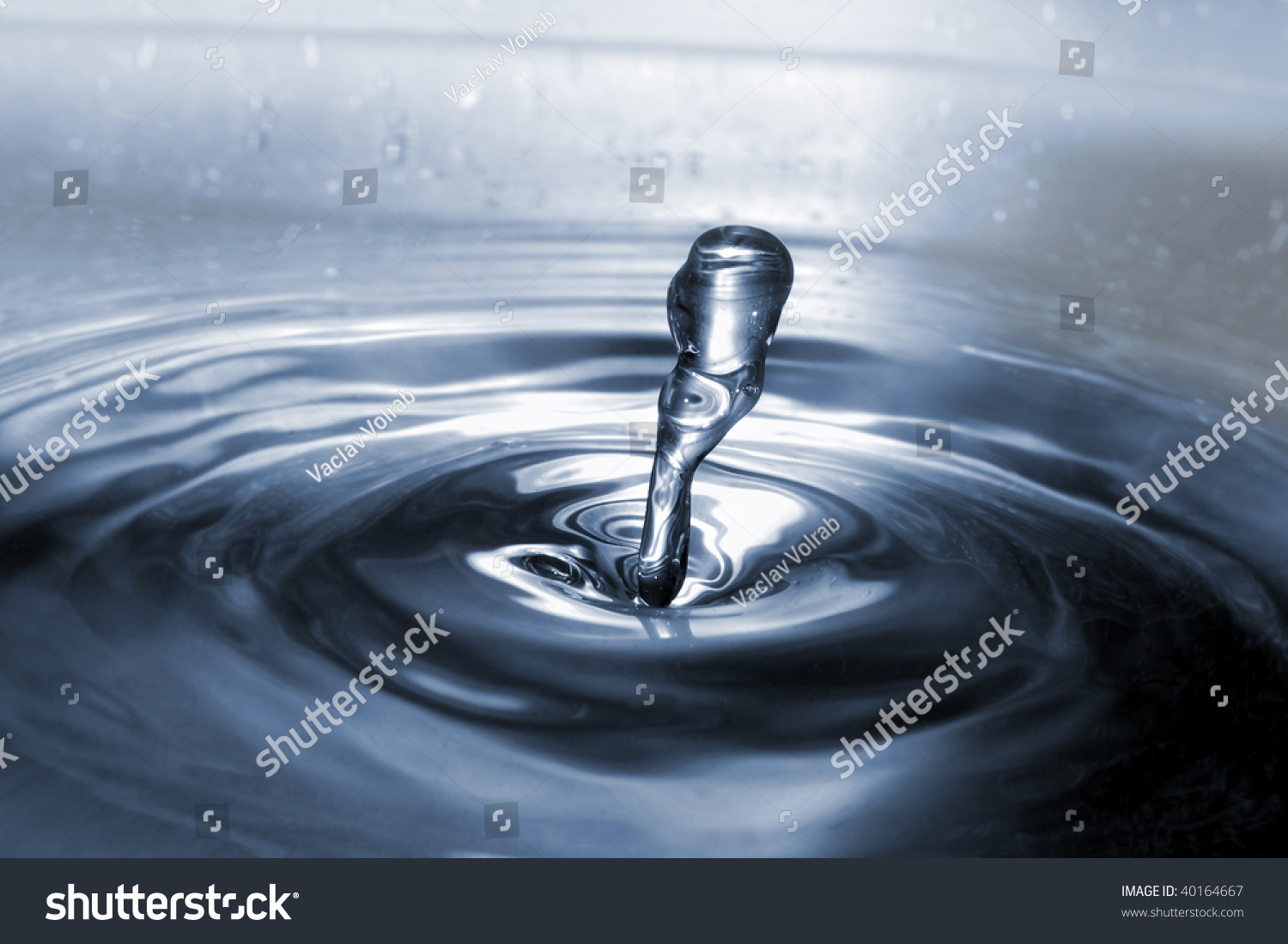 incident drop on water level_站酷海洛_正版图片_视频_字体_音乐素材交易平台_站酷旗下品牌