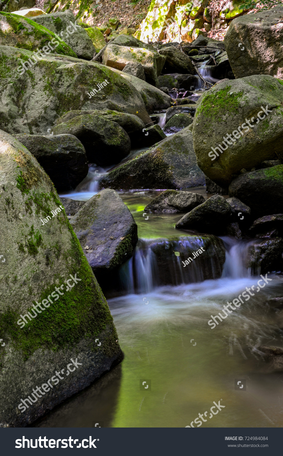 River Šembera running through rocks. Long exposure. _站酷海洛_正版图片_视频_字体_音乐 ...