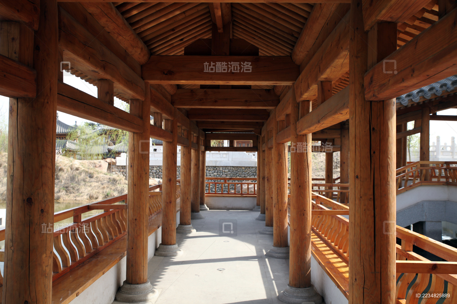 仿古建筑 木柱子长廊站酷海洛正版图片视频字体音乐素材交易平台站酷旗下品牌